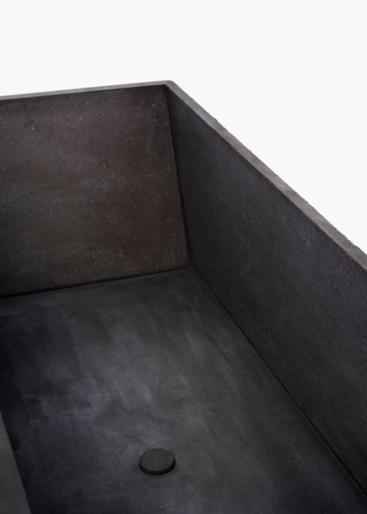 Prima Collection | Lava Stone Washbasins & Bathtubs by Ranieri