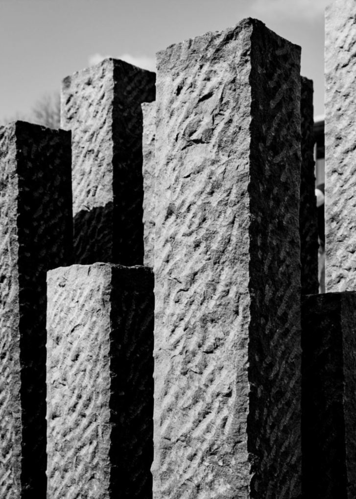 Ranieri Lava Stone - Masterful Italian Craftmanship in Volcanic Rock